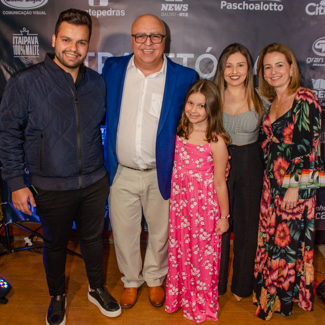 Lançamento do livro "Trajetória" de Alexandre Alves - Social Bauru