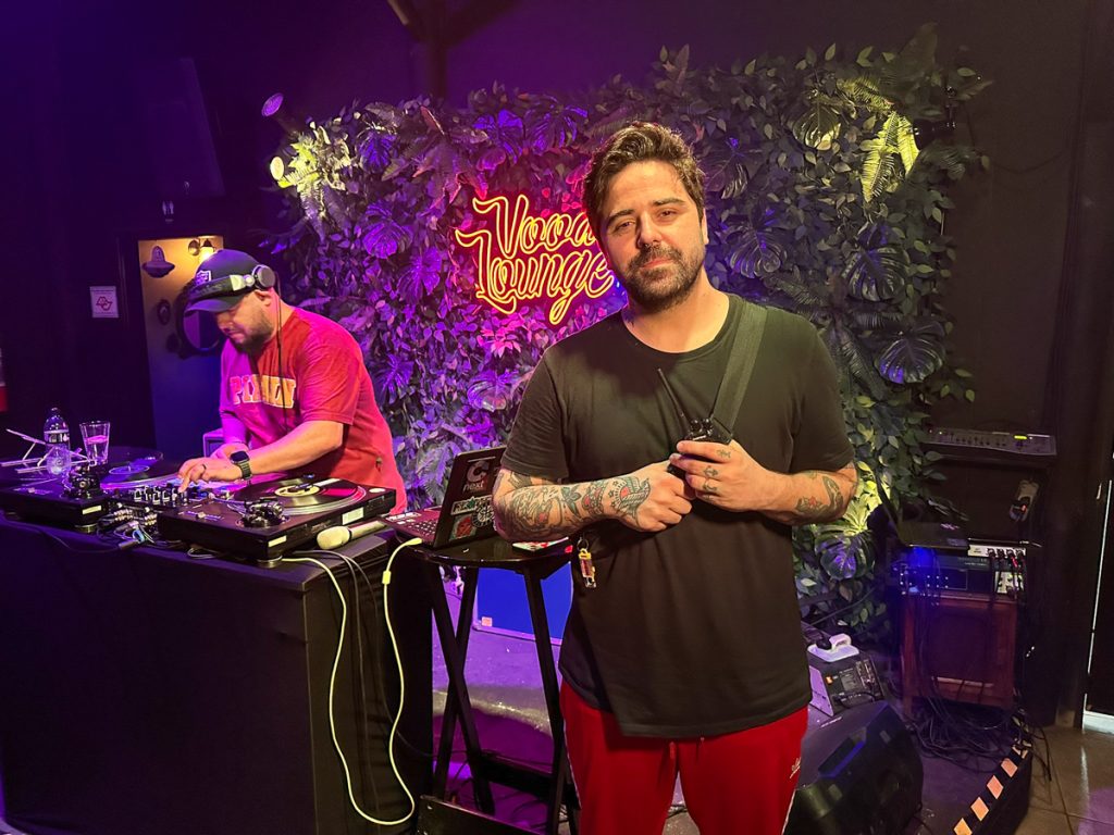 De garçom do Armazén a criador do Voodoo Lounge Pub